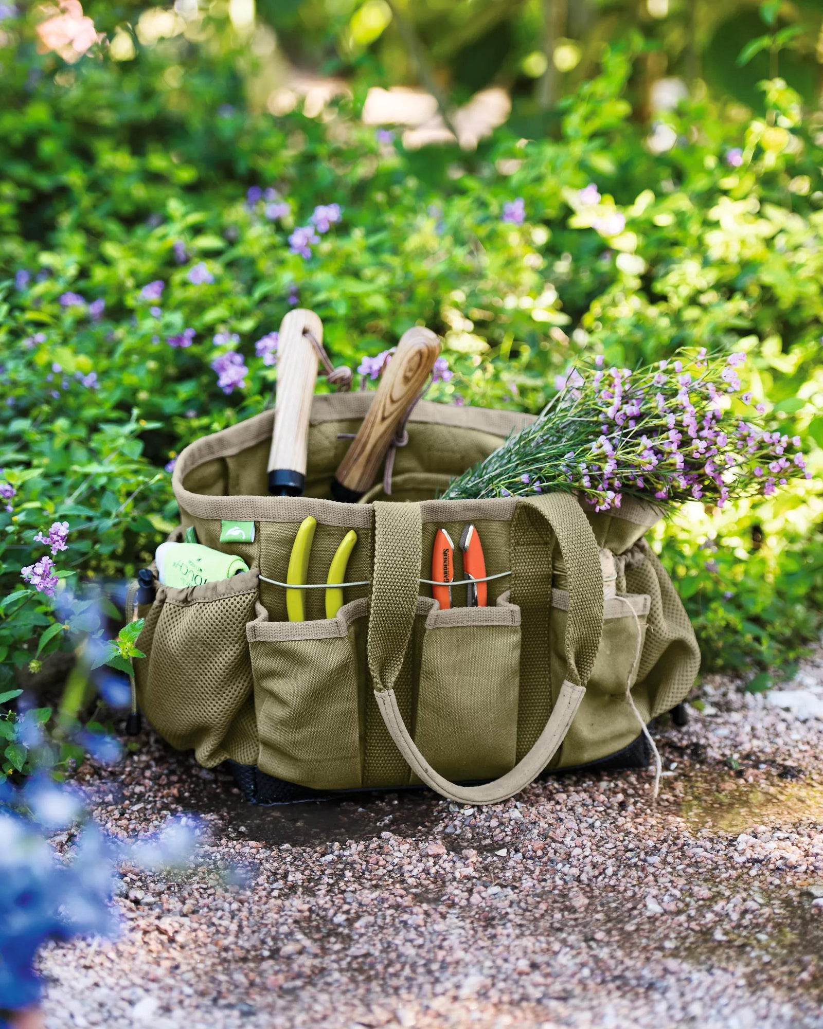 Gardeners Puddle Proof Tote | Gardener's Supply