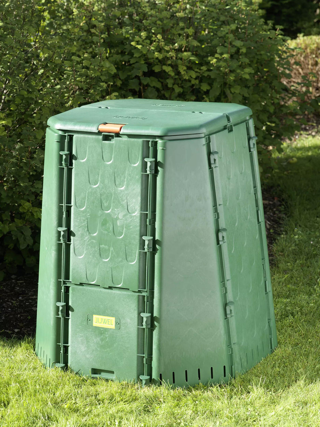 Aero Quick Compost Bin, 187 Gallons | Gardener's Supply