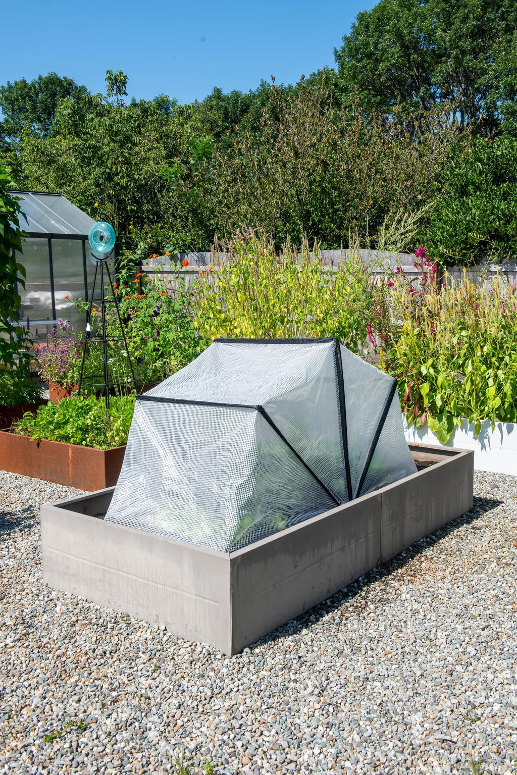 Large Pop-Up Crop Protector | Gardener's Supply